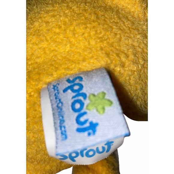 Sprout | Toys | Sprout Channel Yellow Chicken Chica Plush Stuffed ...